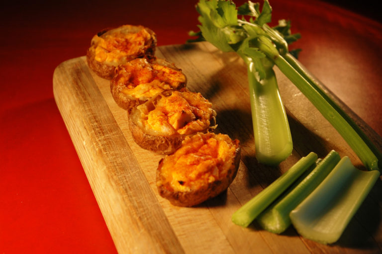 » Buffalo Wild Wing Stuffed Potato Skins